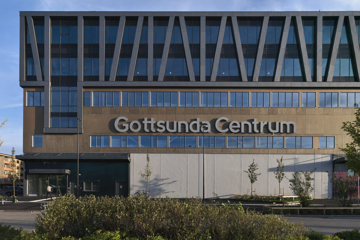 Referensprojekt - Gottsunda Centrum i Uppsala - GlasLindberg