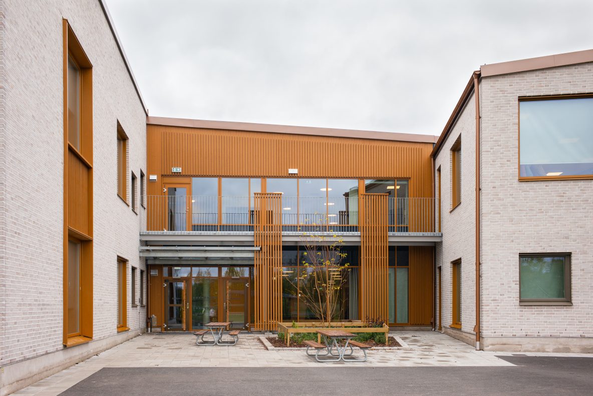 Baggeboskolan ljus och trygg grundskola i Tibro - GlasLindberg